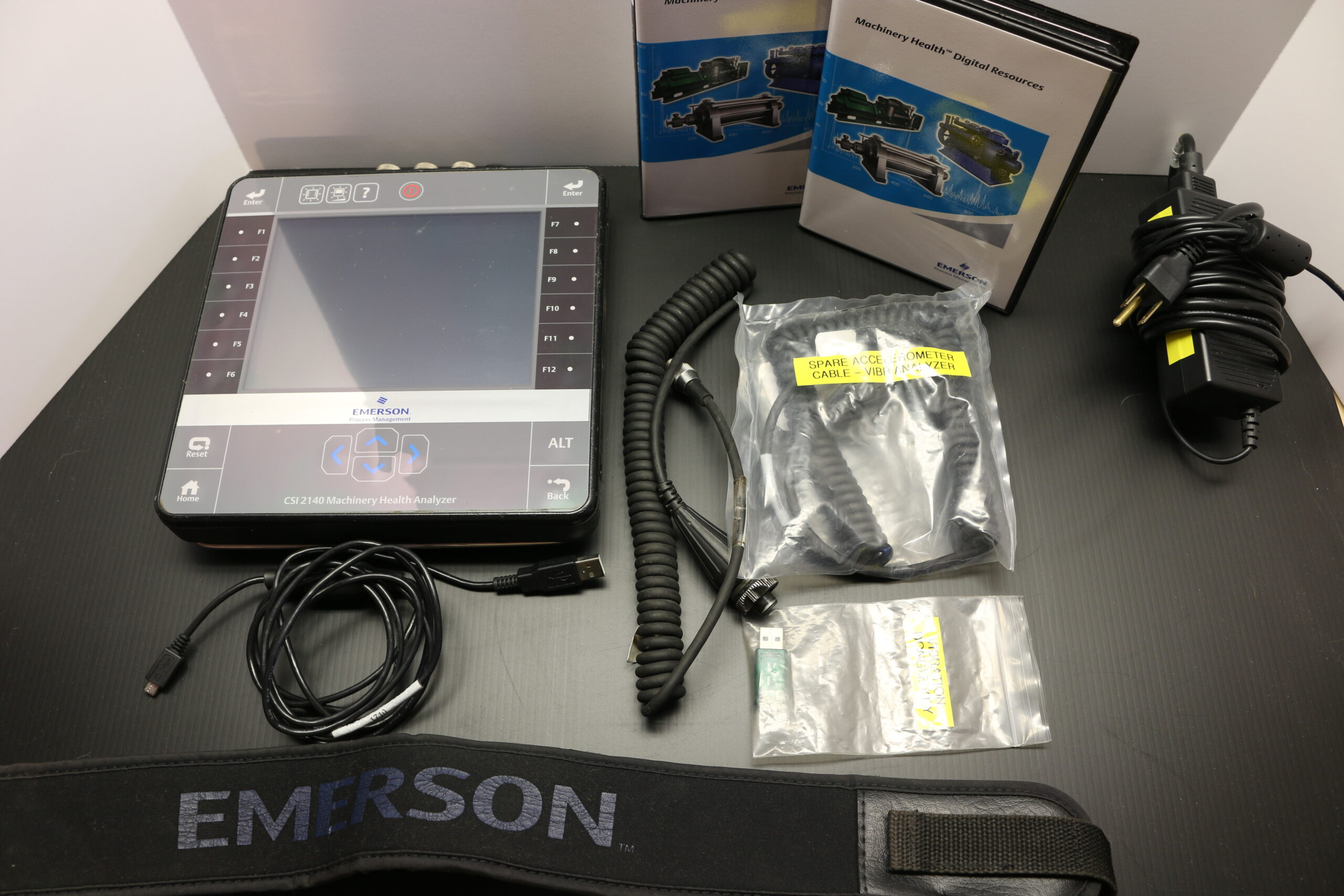 Emerson CSI 2140 Emerson CSI 2140